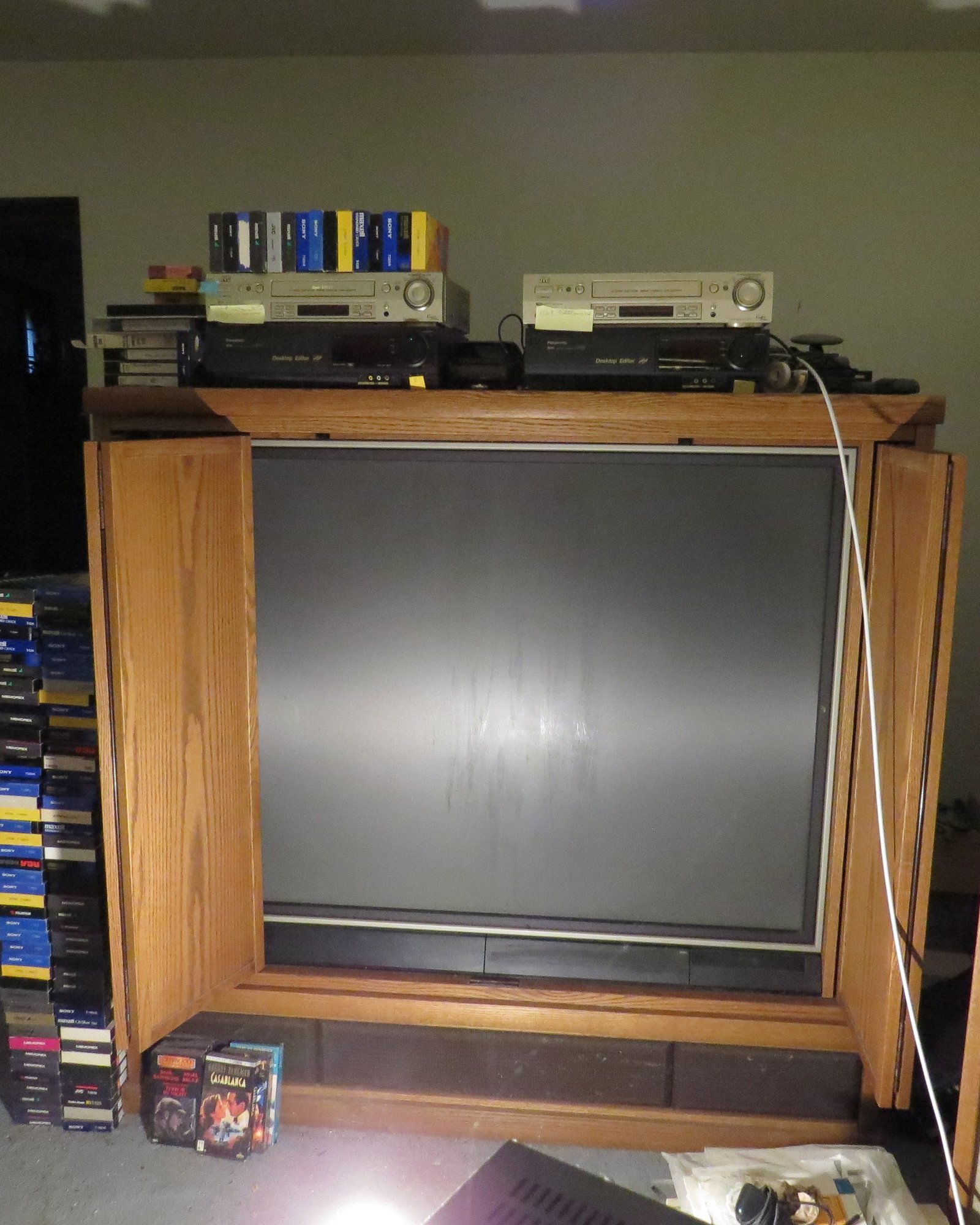 Free: TVs 20" 32" and 60" (save me?); 43" (Bright Acres, Town o Hurley)