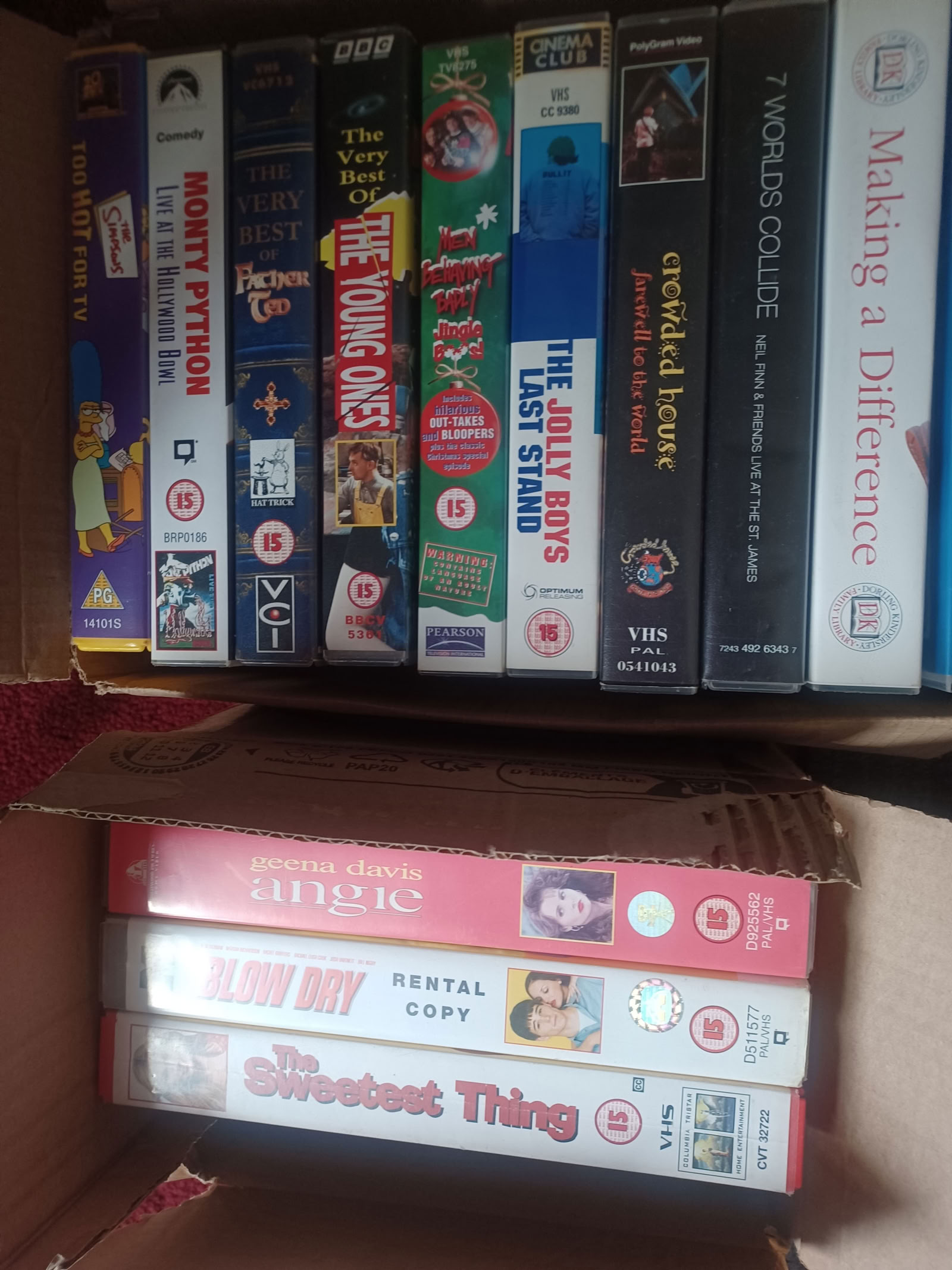 Free: Video's..assorted films (Kingswinford DY6) - Stourbridge Freegle