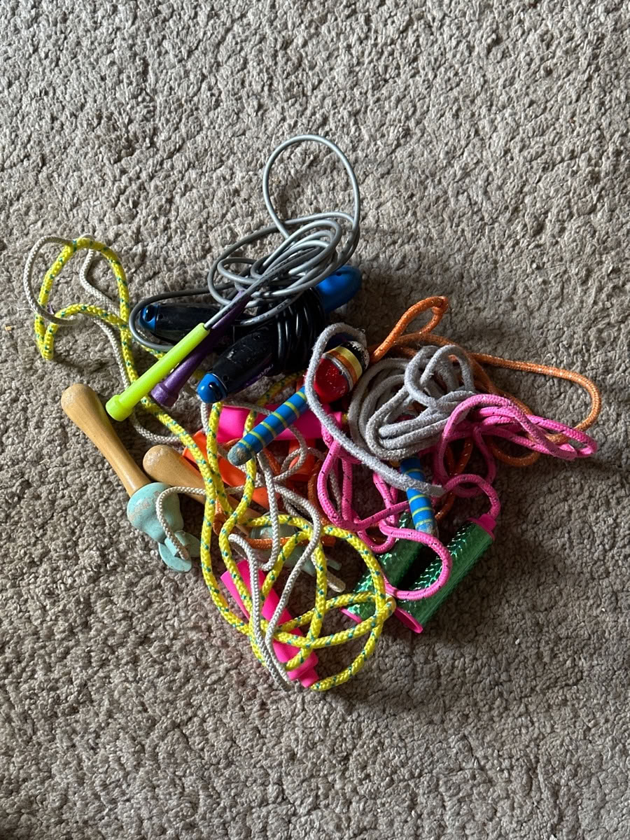 Free: Assorted children's skipping ropes (Sanderstead)