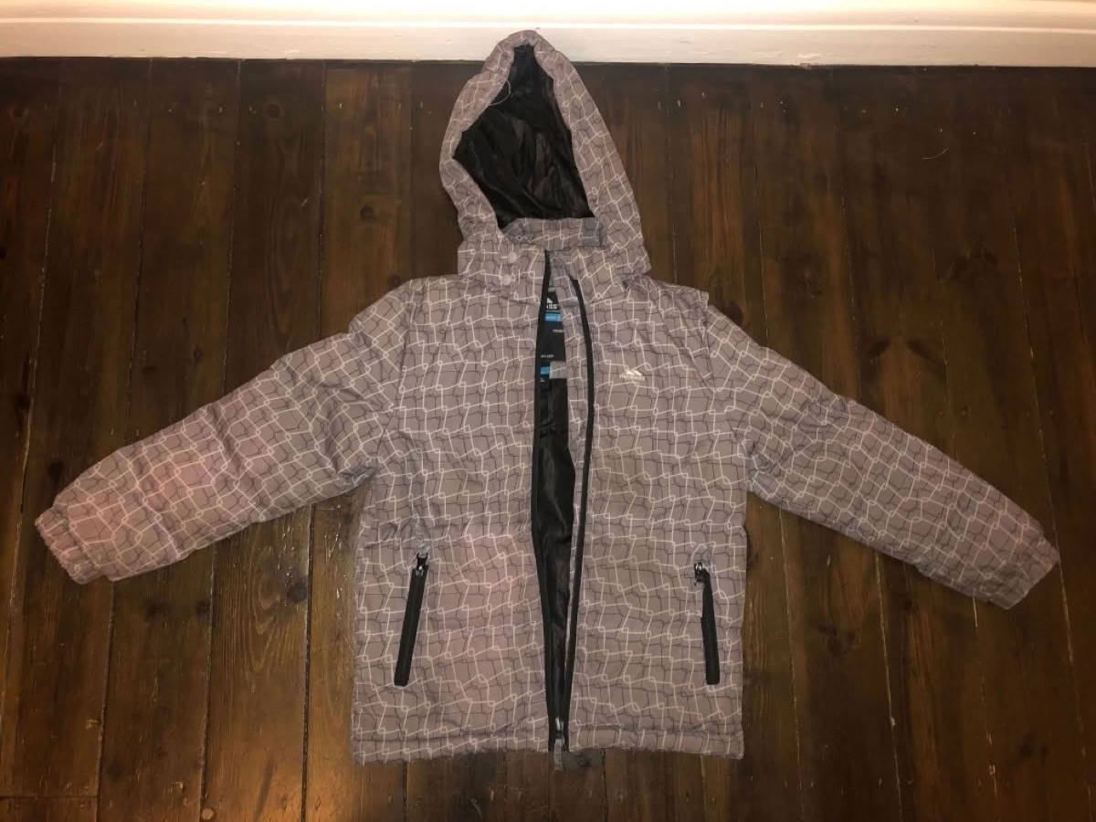 Free: Boy’s grey coat (5-6 years old) (Leamington Spa (CV32 ...
