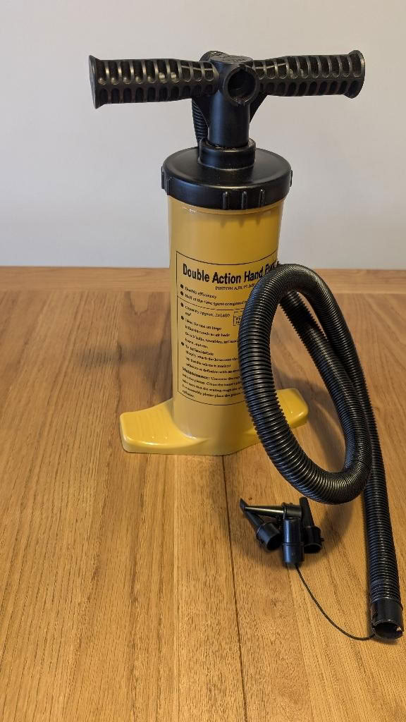 Free: Upright hand pump (Hednesford WS12) - Cannock Freegle