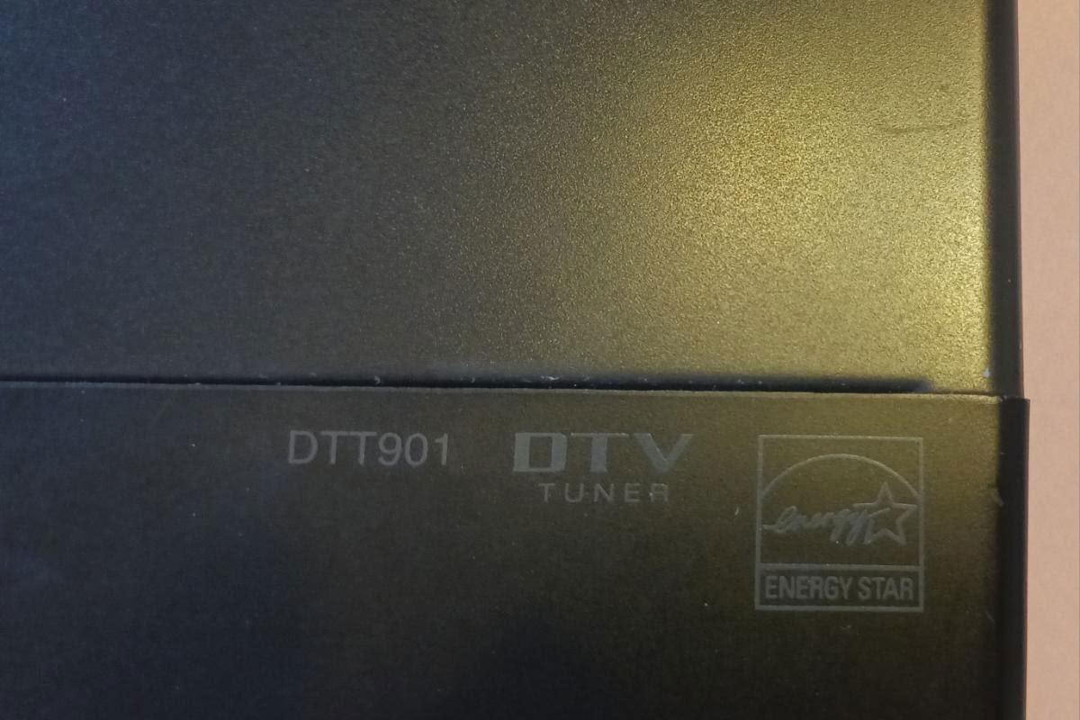 Request: Old school converter box 1 to VCR (Mi.& Middlebelt , Inkster Mich)