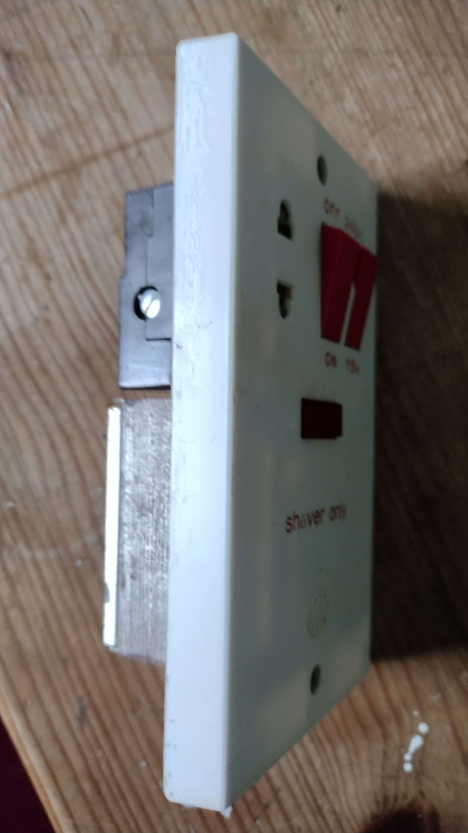 Free: vintage mk electric shaver point (West Marina TN38) - Hastings ...