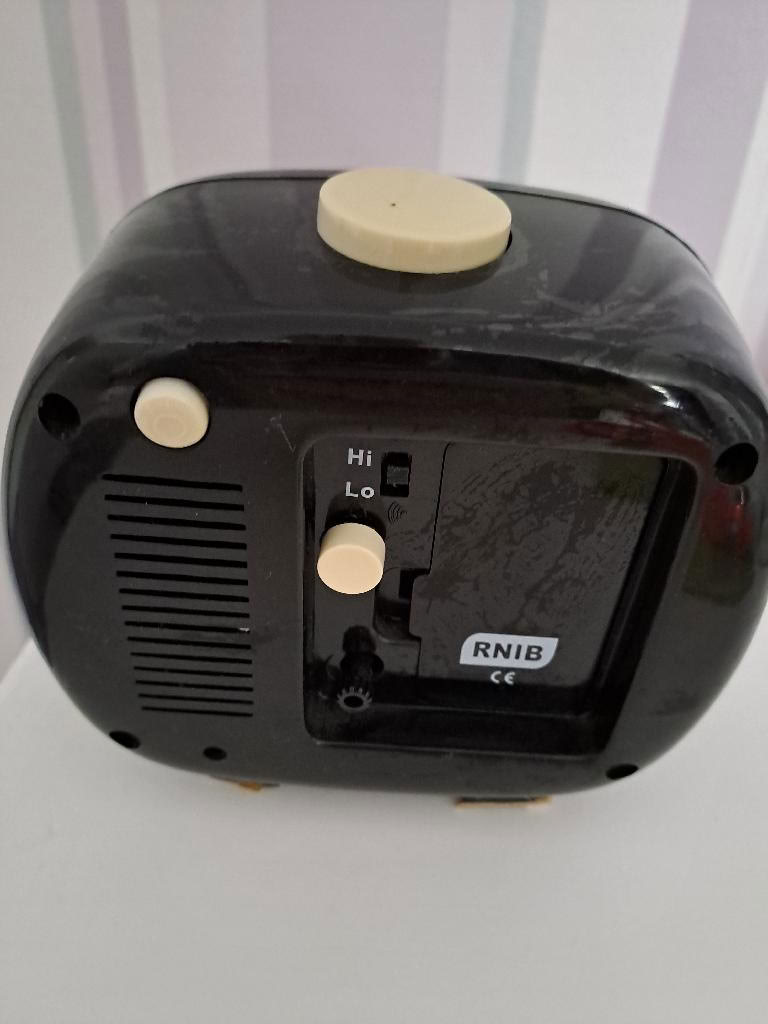 Free: RNIB Talking Clock (Harefield SO19) - Southampton Freegle