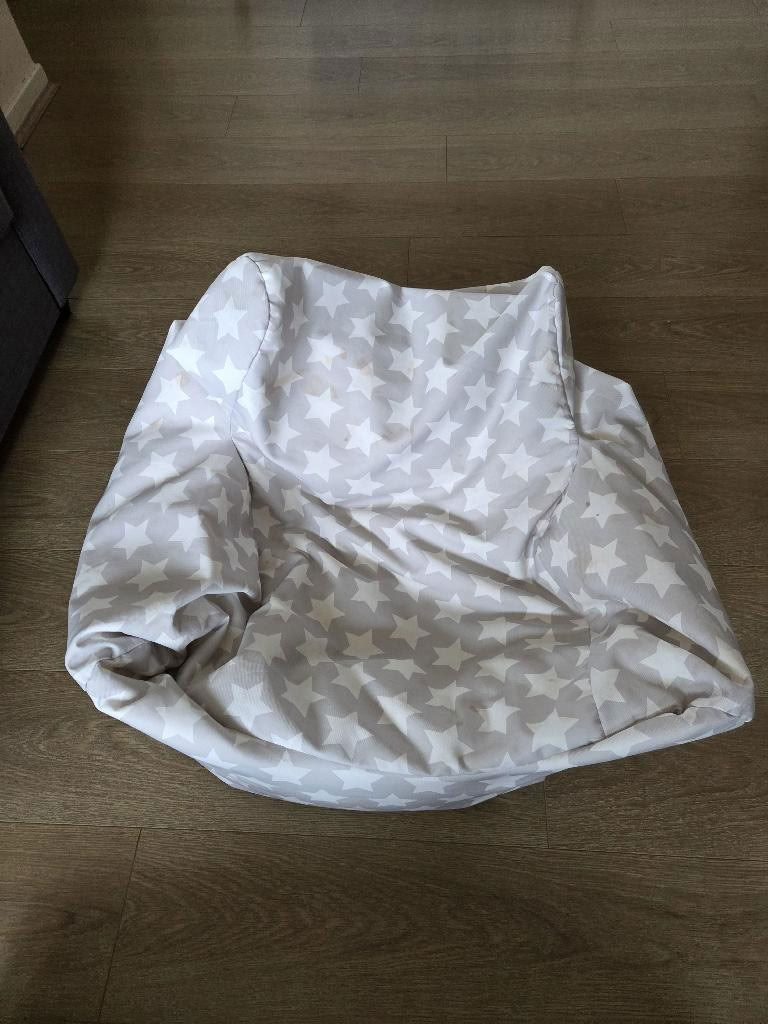Free: Bean bag (Trumpington Ward CB2) - Cambridge Freegle
