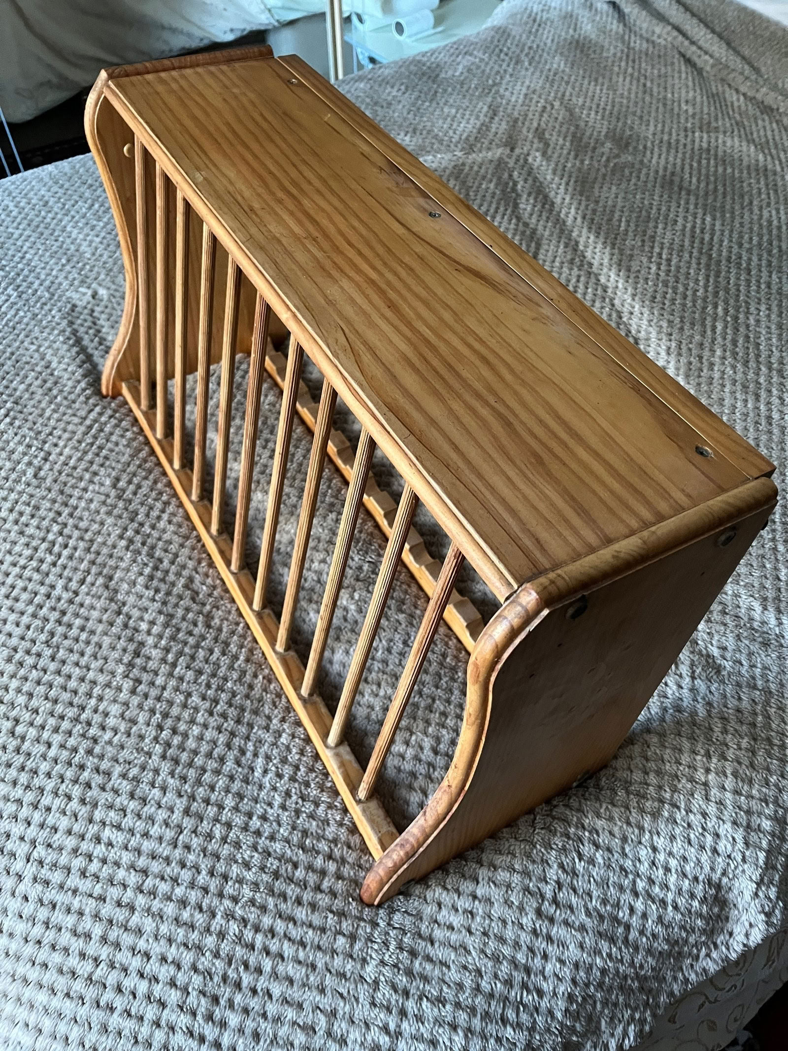 Free: Pine plate rack (Bridgewood Gate ME5) - Medway Freegle