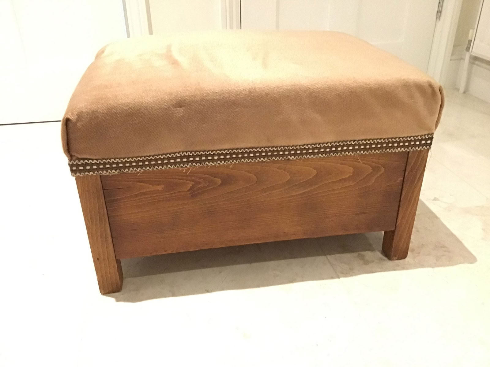Free: Footstool (Hyde Heath HP6) - Chiltern District Freegle
