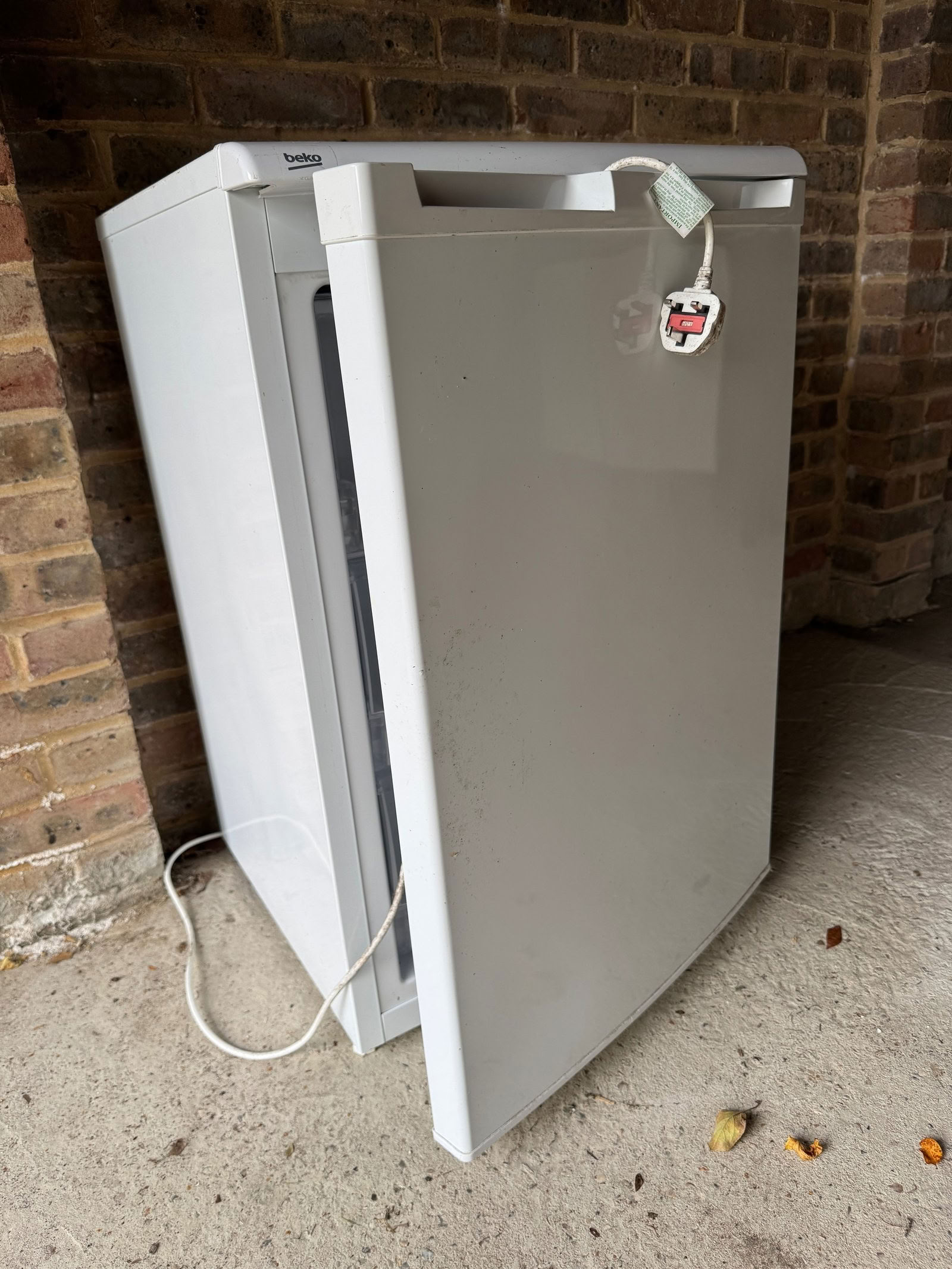Free: Beko Freezer (St John's TN13) - Sevenoaks Freegle