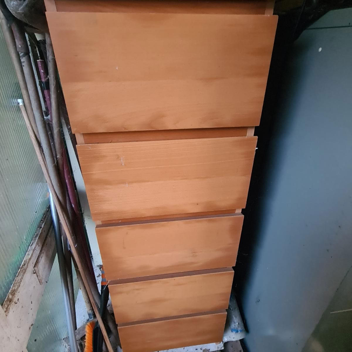 Free: Wooden 5 drawer cabinet (Southgate RH11)