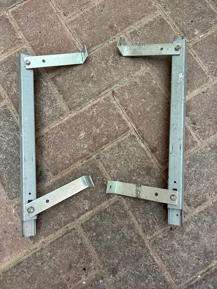 Free: Drawer runners (Norton (S8))