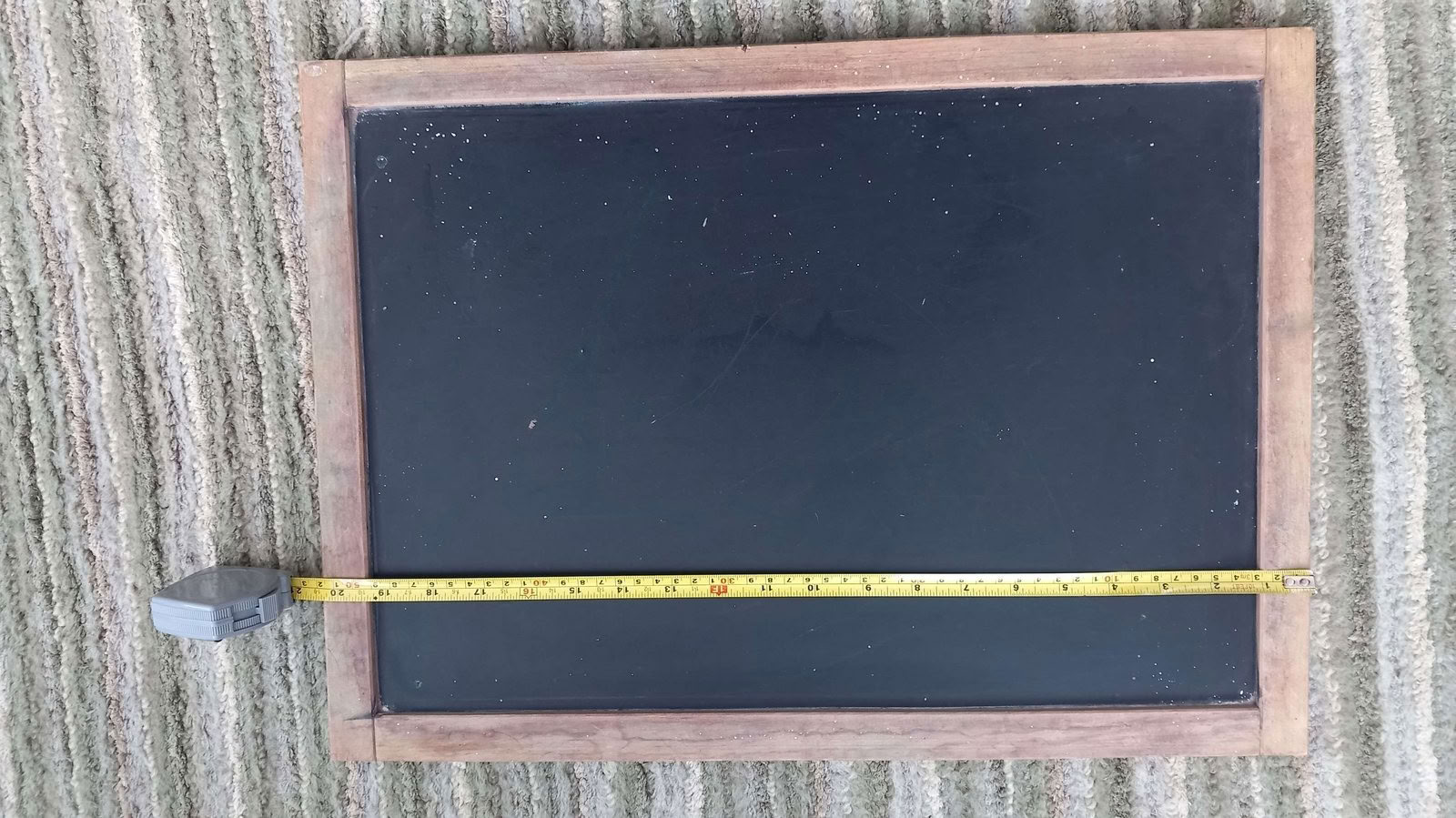 Free: Blackboard/Whiteboard (Cranham Corner GL6) - Stroud Freegle