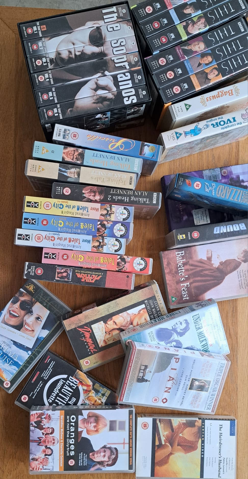 Free: Iconic VHS videos + video player (Lower Broadheath WR2)