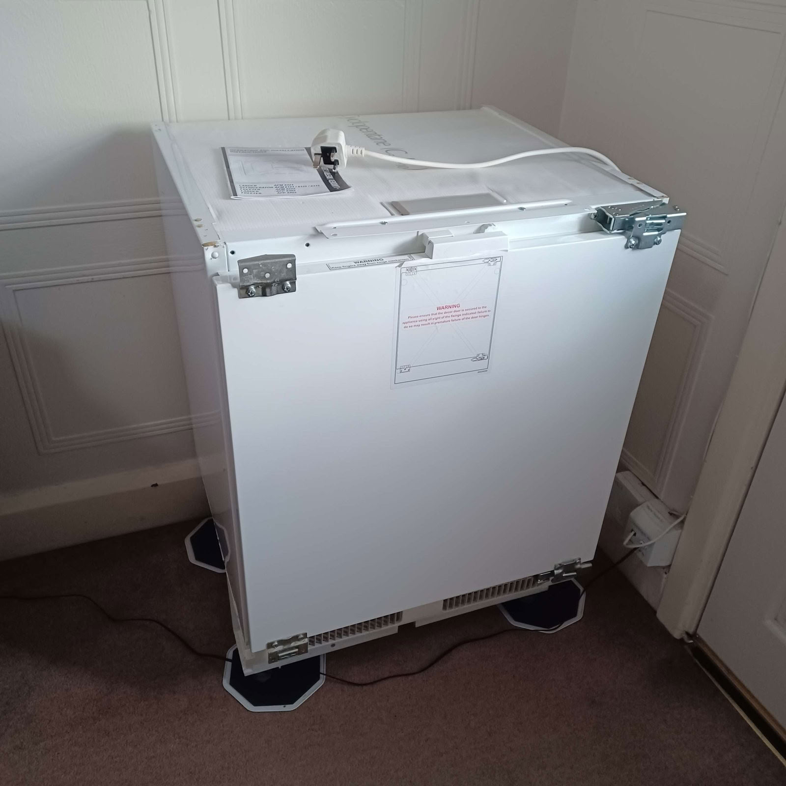 Free: Larder fridge (under-counter style) (Wollaton Crescent NG9 ...
