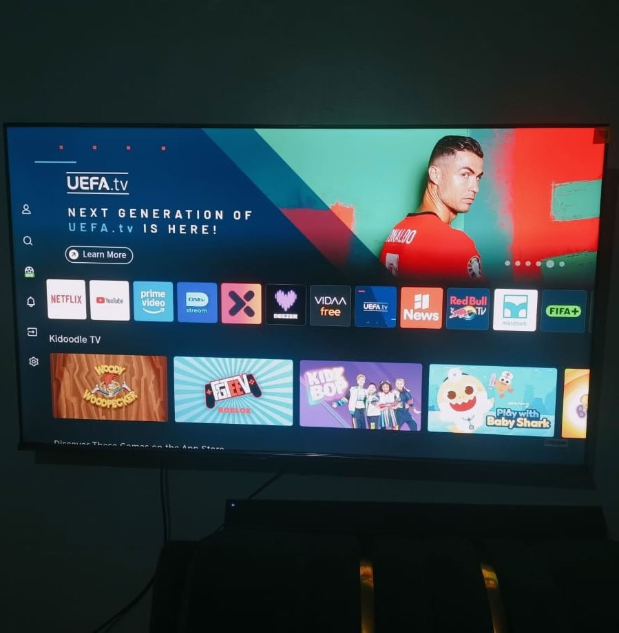 Free: Hisense smart tv (London W1K) - Westminster Freegle