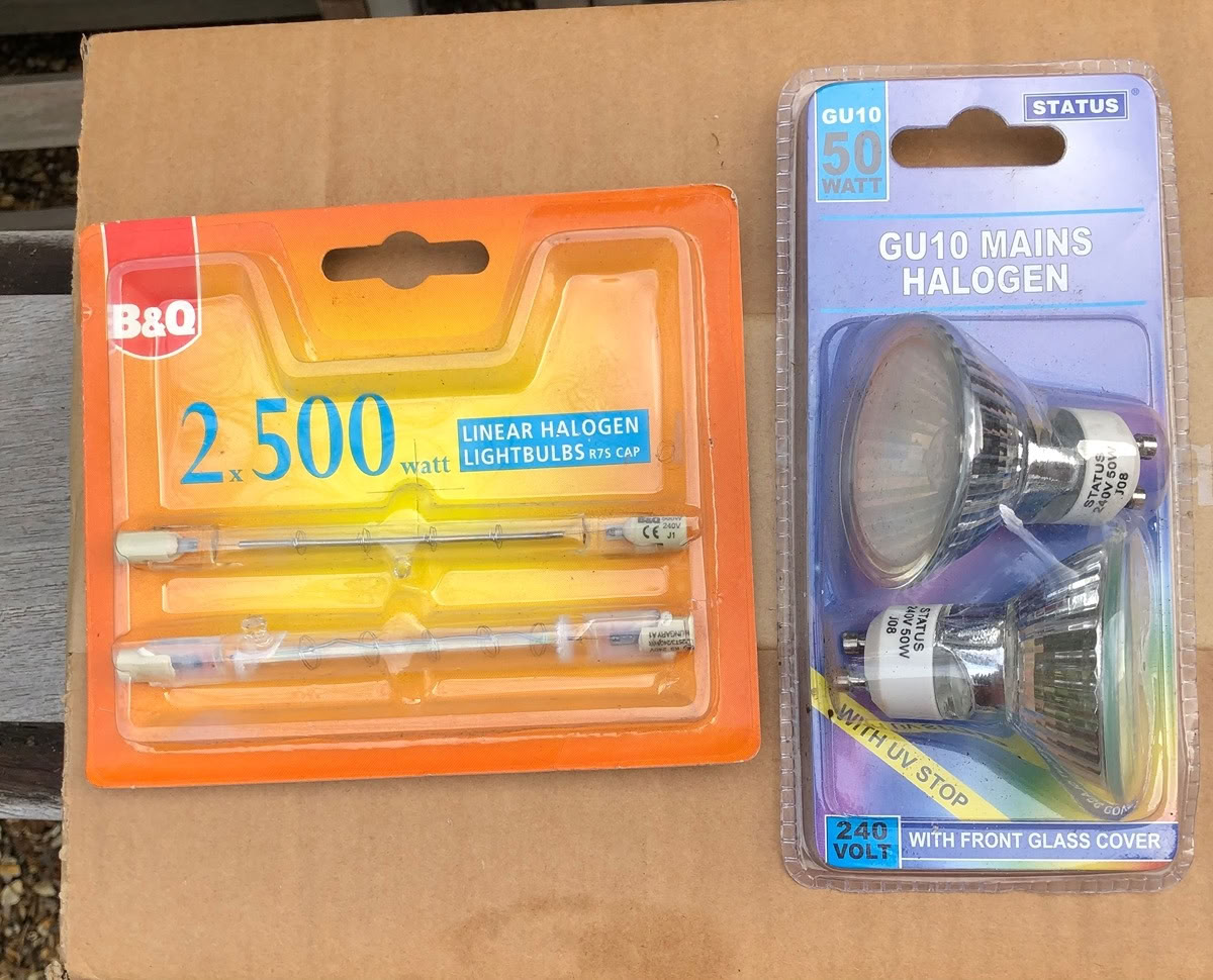 Free: 500w halogen lightbulb (Hazel Grove Fiveways SK7)