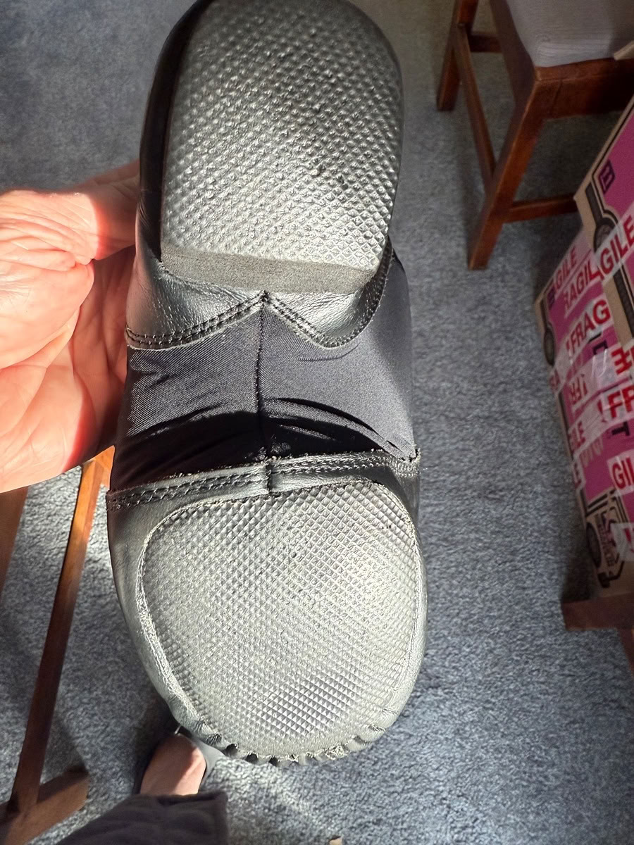 Free: Jazz Dance Shoes size 5.5 (Sonning Common RG4)