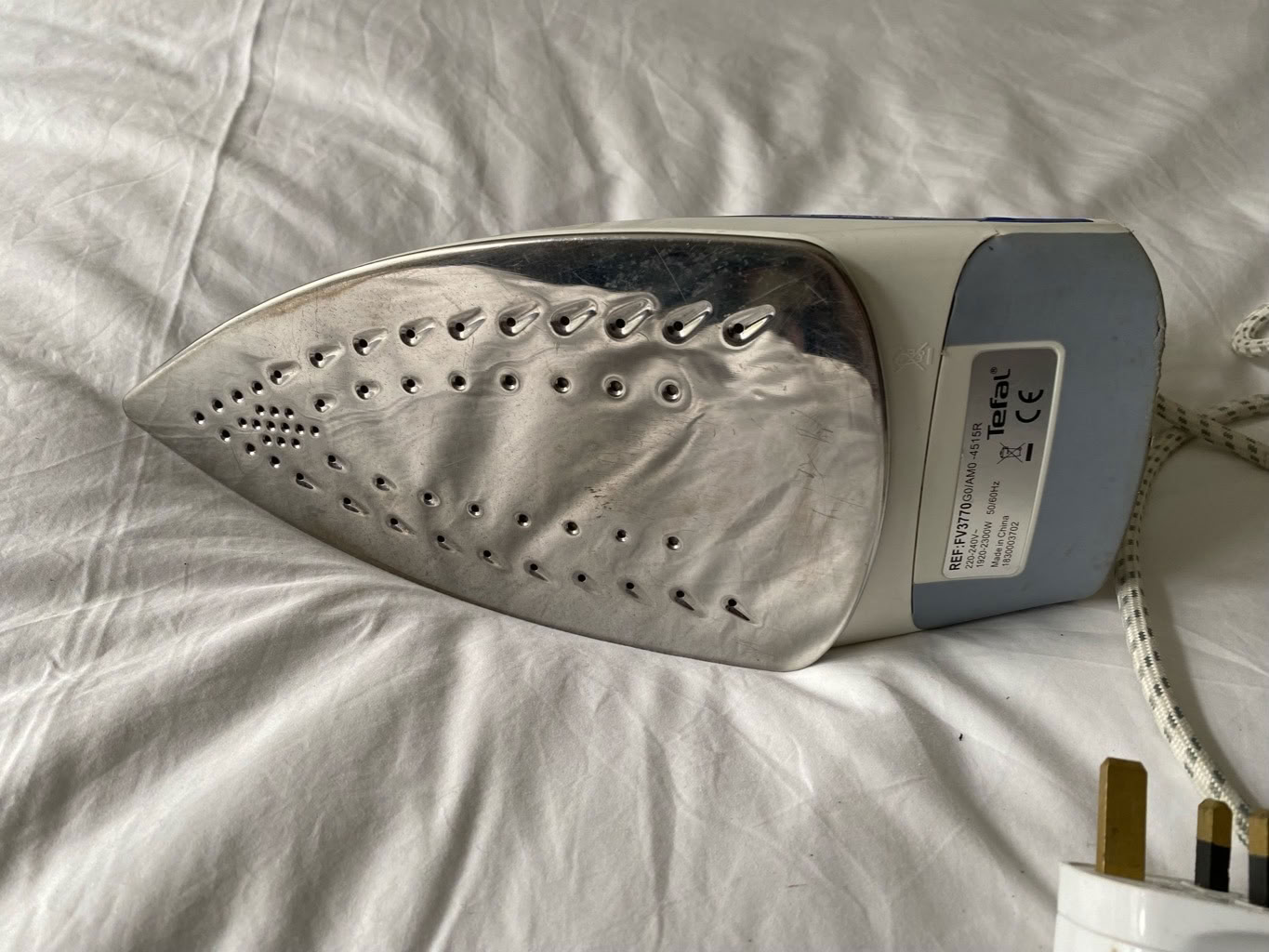 Free: Tefal maestro iron (Gorse Hill GU22) - Woking Freegle