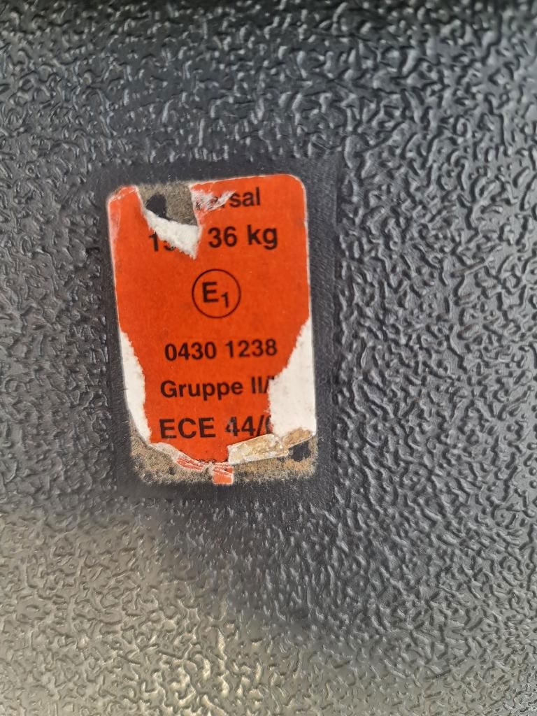 Free: Child car seat, Recaro (CT2) - Canterbury Freegle