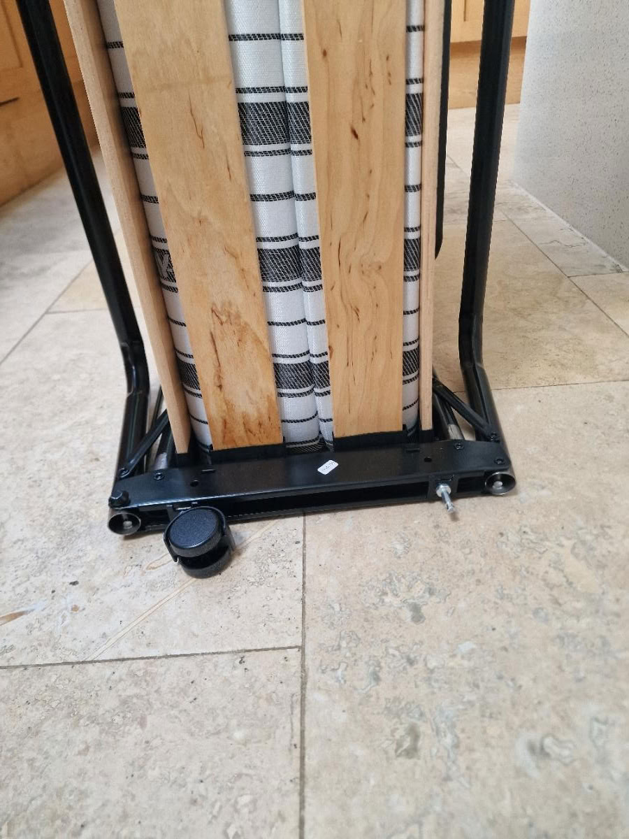 Free: Jay-be Z bed (Poole BH14)