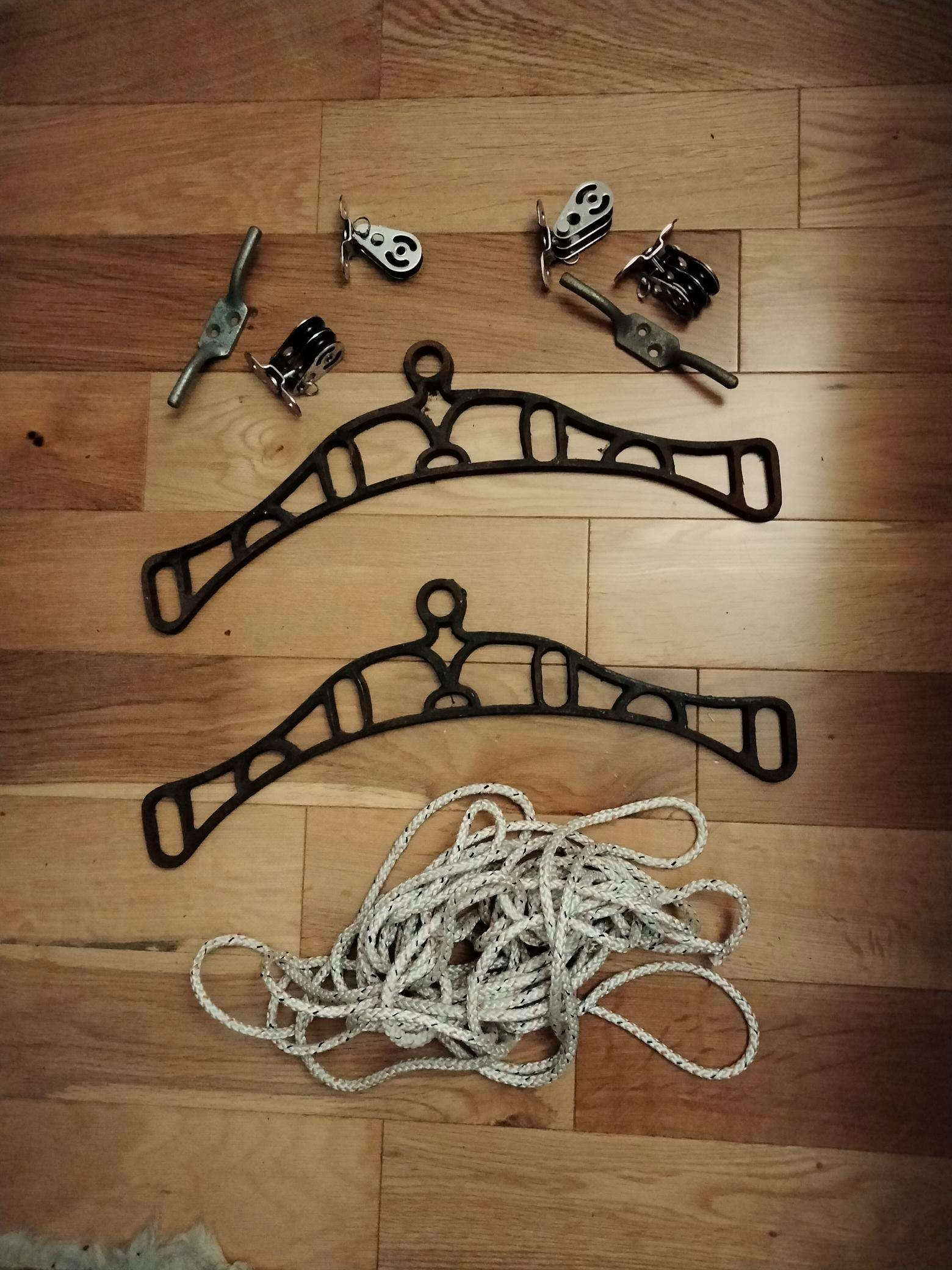 Free: Victorian style hanging clothes rail kit (no hanging rails ...