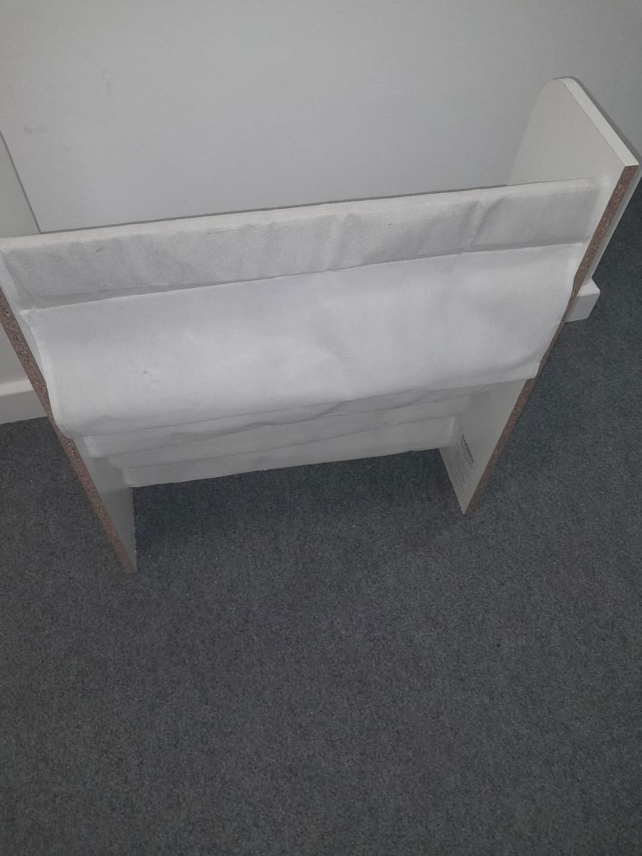 Free: Childrens book shelf (Mitcham CR4) - Kingston upon Thames Freegle