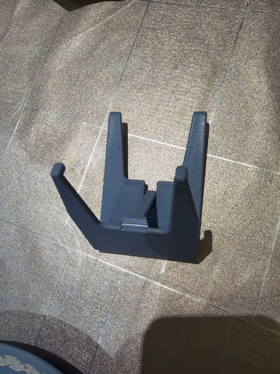 Free: Christmas plate 1995 (Southall UB1) - Ealing Freegle