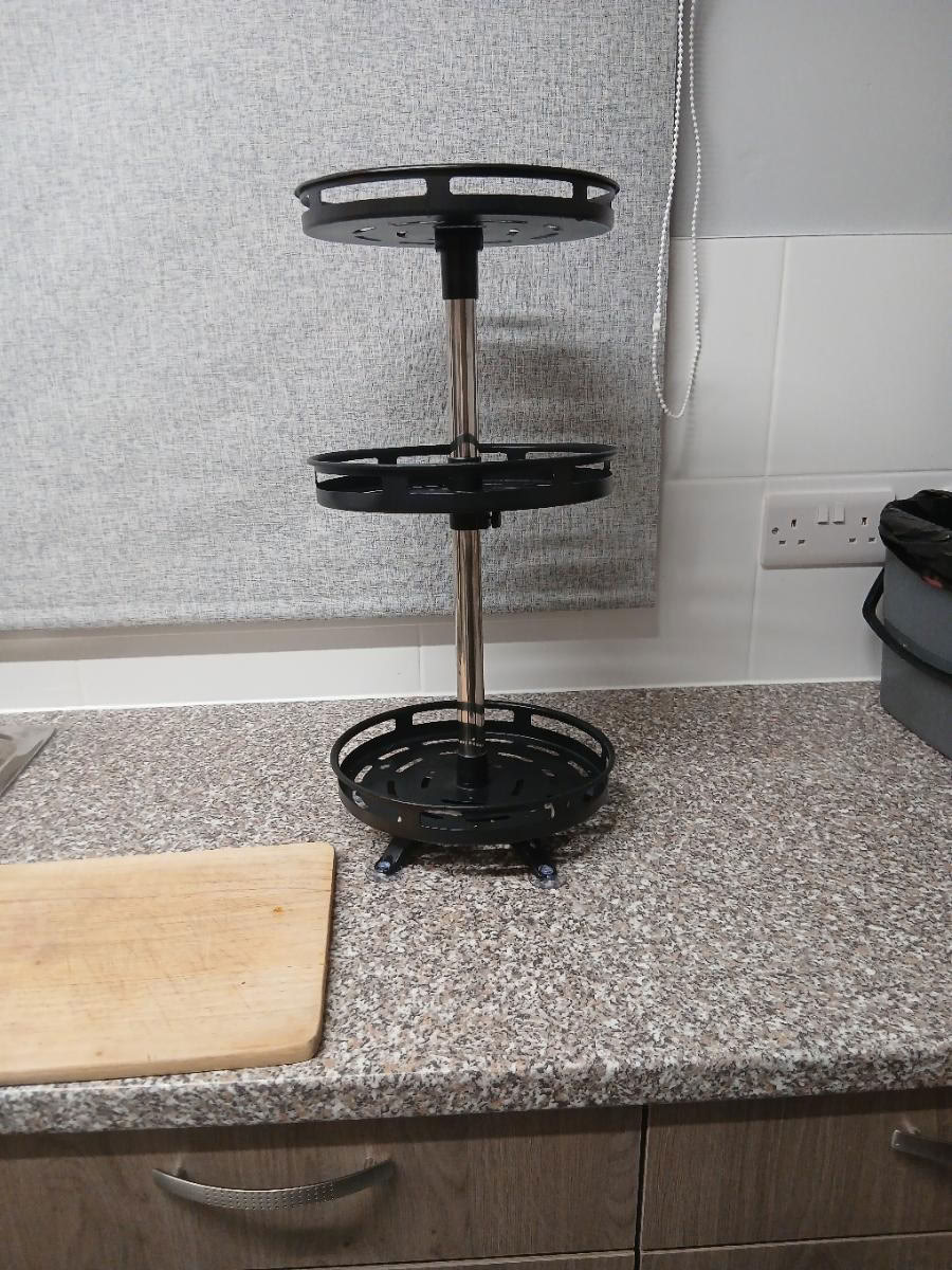 Free: Spice rack (RH1 Redhill)
