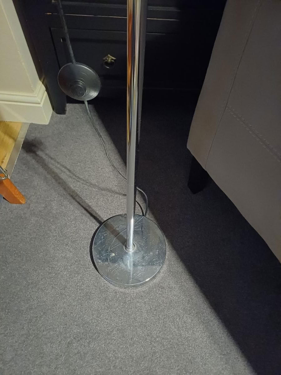 Free: 5foot tall lamp (LS16 Ireland wood) - Leeds Freegle