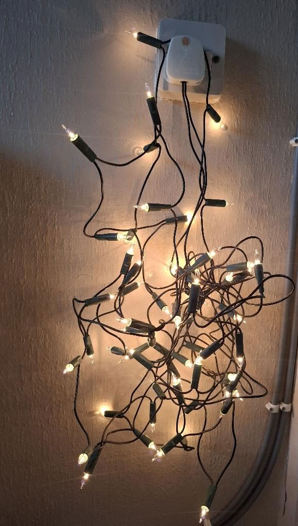 Free: Warm white fairy lights (The Ronkswood WR4) - Worcester Freegle
