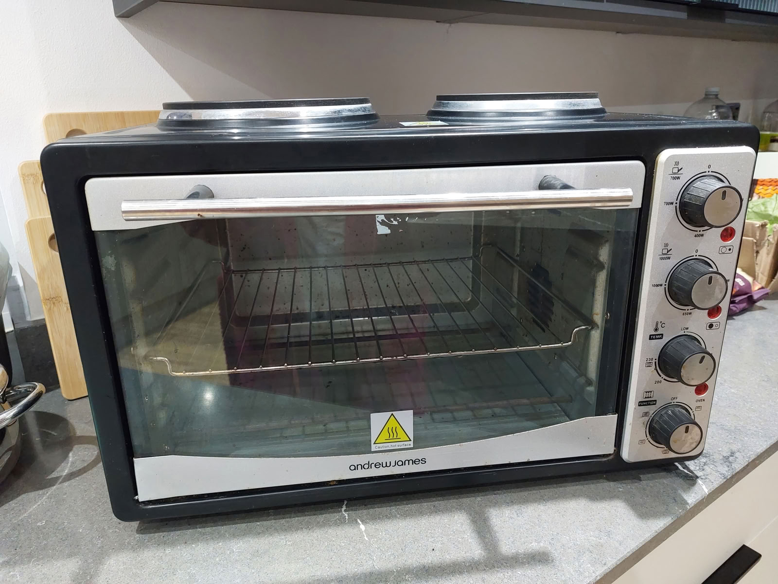 Free: Mini oven (Oadby LE2) - Harborough/Oadby & Wigston Council Freegle