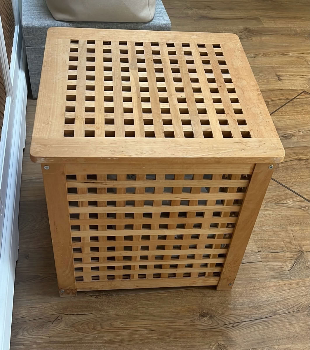 Free: Wooden storage box (Orpington BR6)