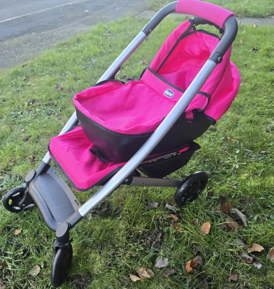Free: Baby pram/stroller (Eccles M30)