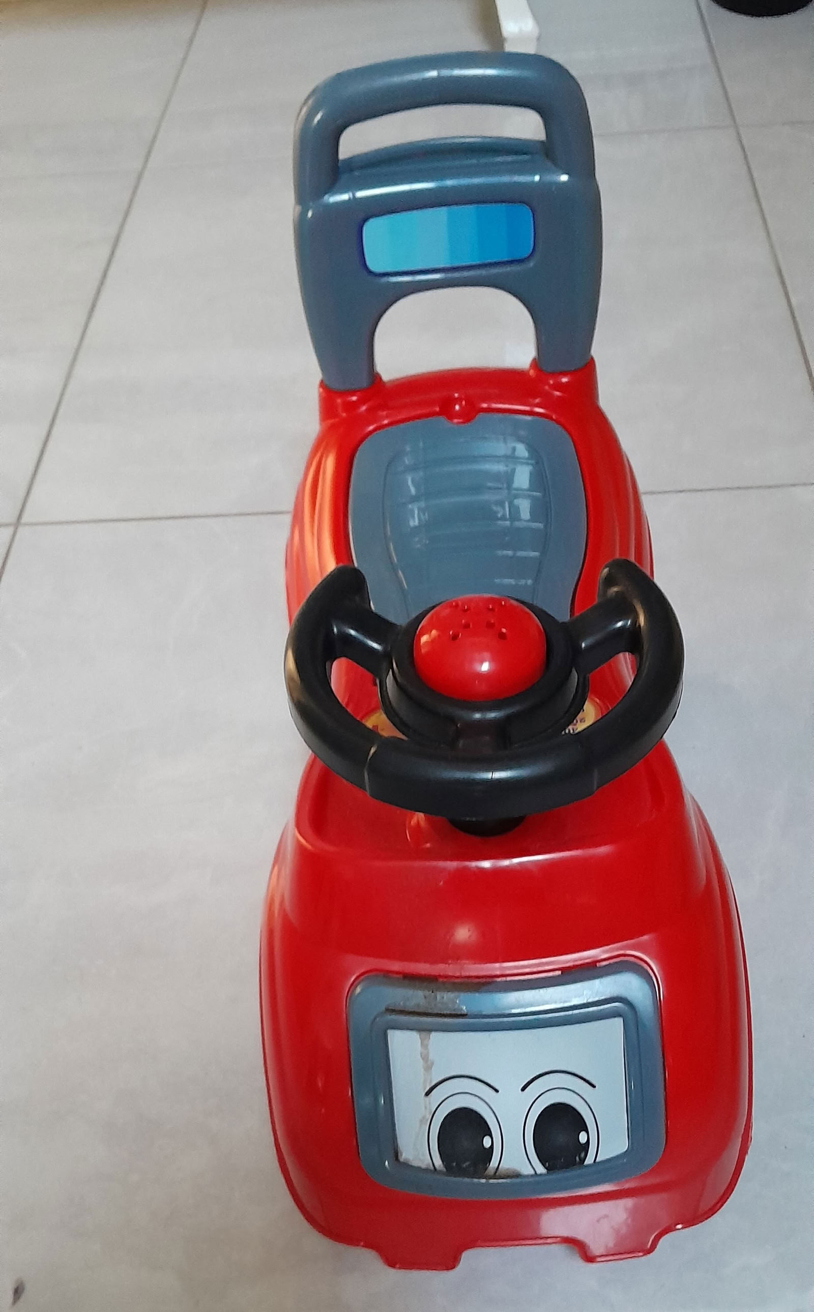 Free: Ride on car (Millisle, BT22) - Belfast Freegle