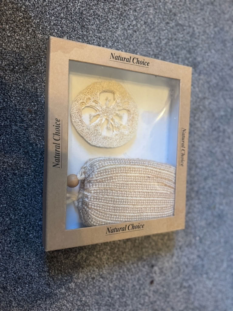 Free: Natural Choice UNUSED Loofah and Body Sponge (Pantymwyn CH7 ...