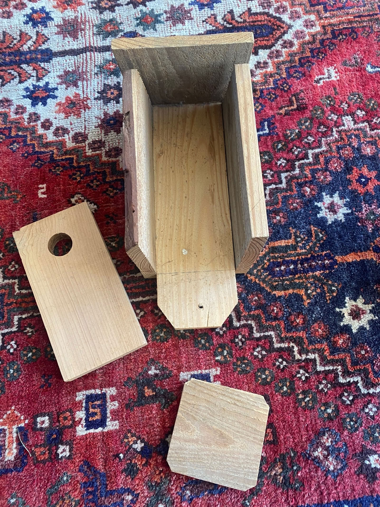 Free: Bird box (Iffley Road OX4) - Oxford Freegle