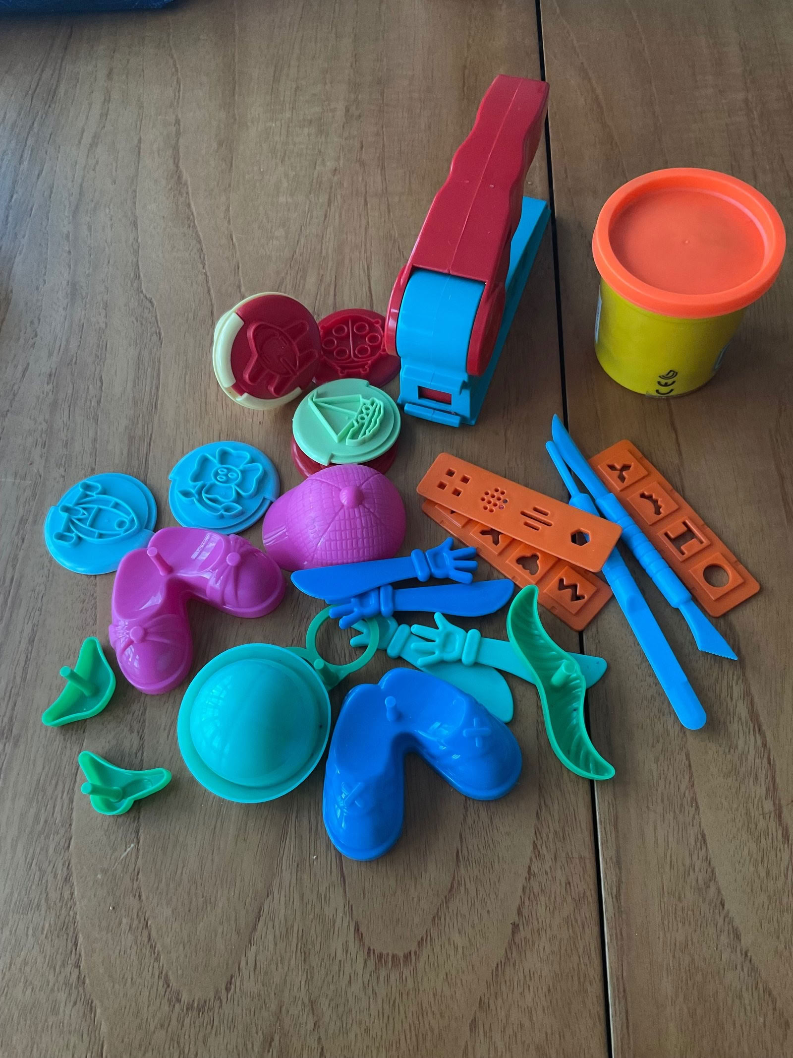 Free: Play doh cutters (Old Malden KT4) - Kingston upon Thames Freegle