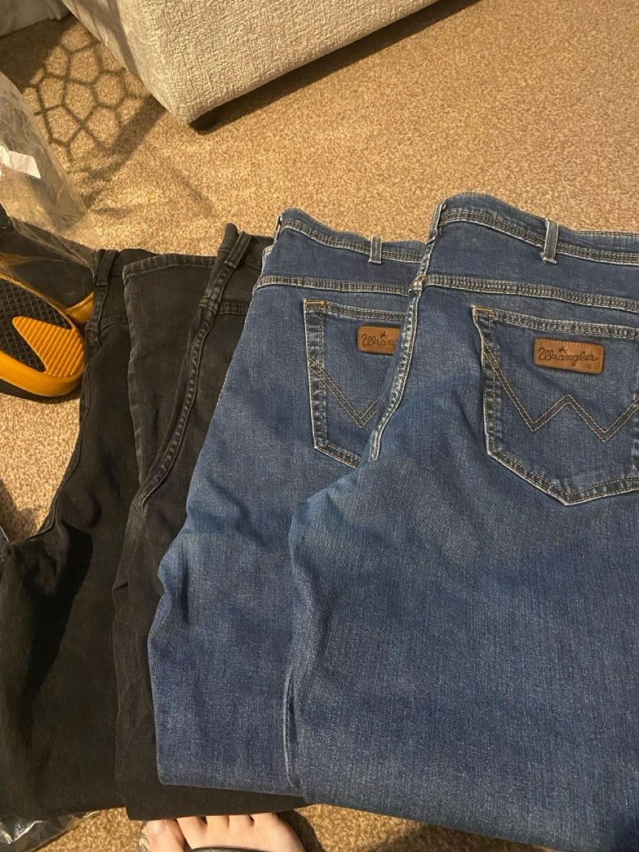 Free: Wrangler jeans (Basildon Essex) - Basildon Freegle