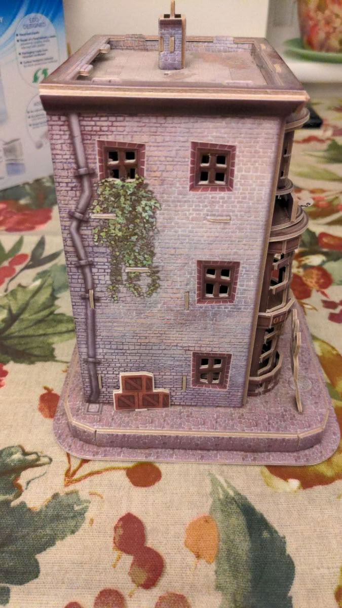 Free: Harry Potter Cardboard House Model (BN8) - Haywards Heath Freegle