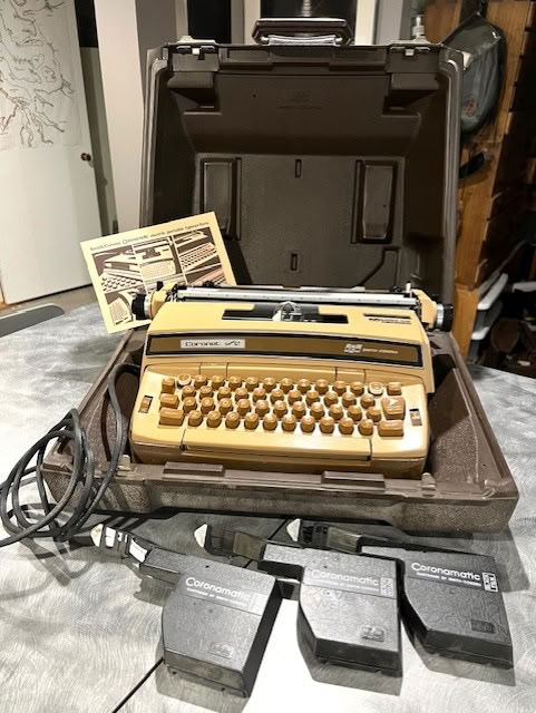 Free: Electric Portable Typewriter (Wedgwood) - Freecycle Seattle
