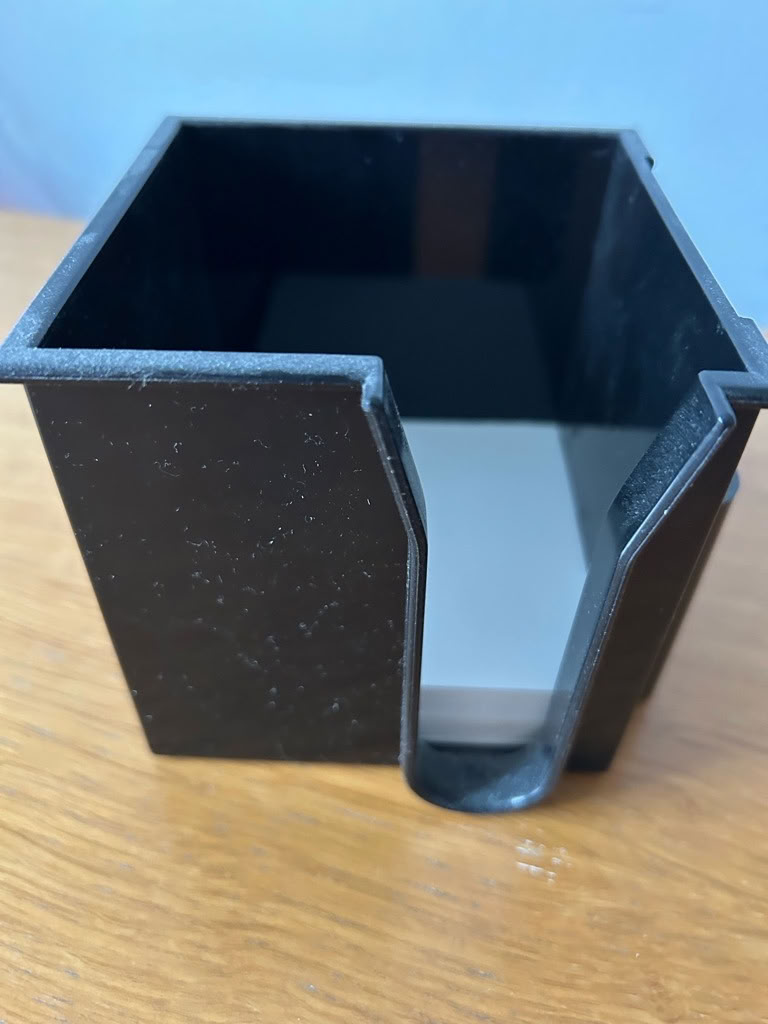 Free: Black paper/pen cube (Barkham RG41) - Wokingham Freegle