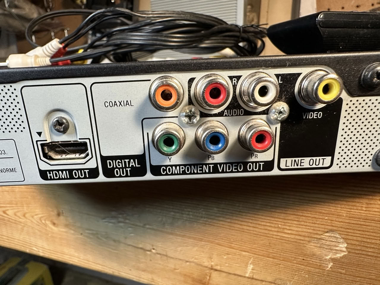 Free: Sony DVD player (Mortimer & Coxwell) - Recycle Toronto