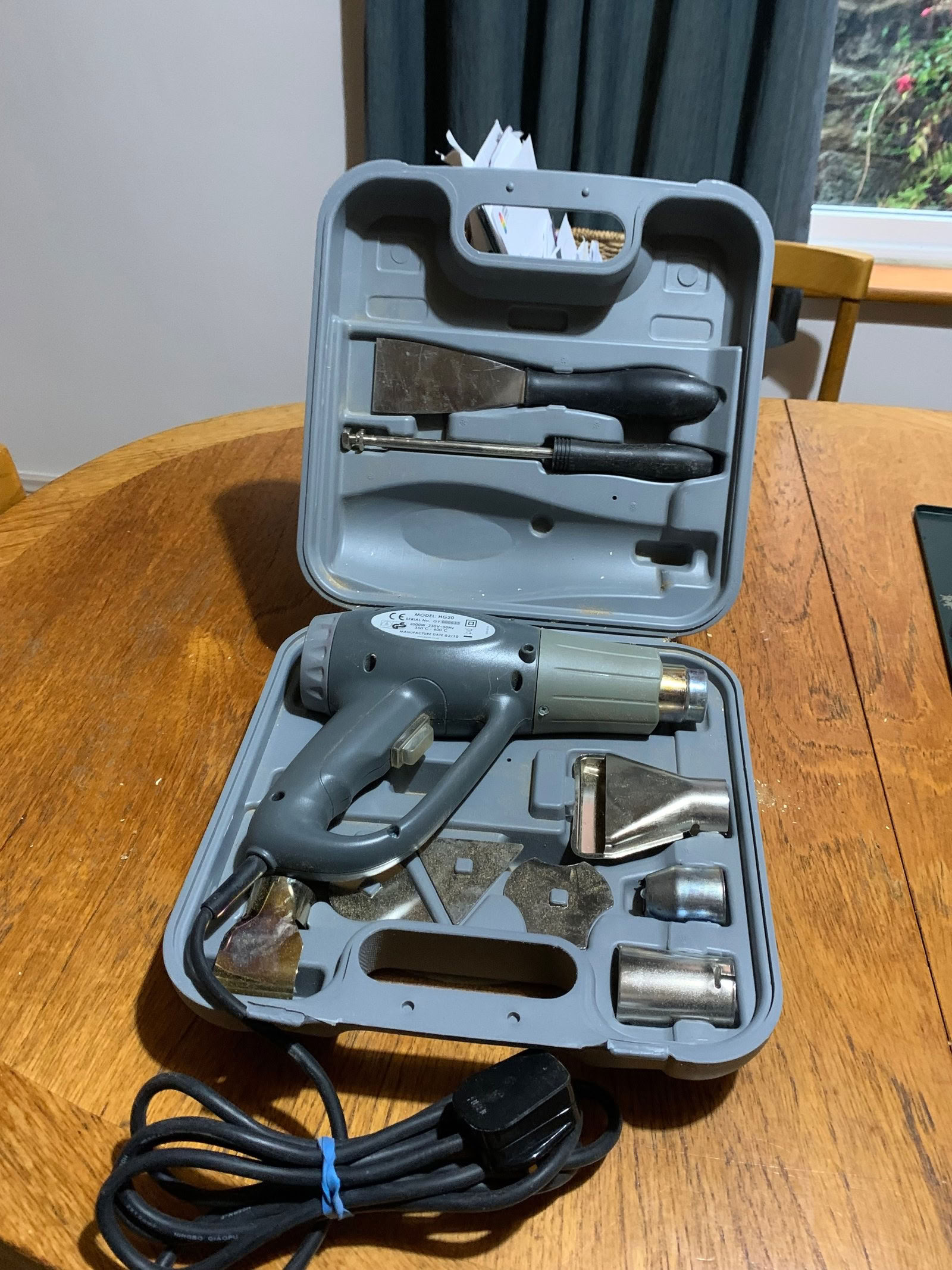Free: Hot air gun (Oxton CH43) - Wirral Freegle