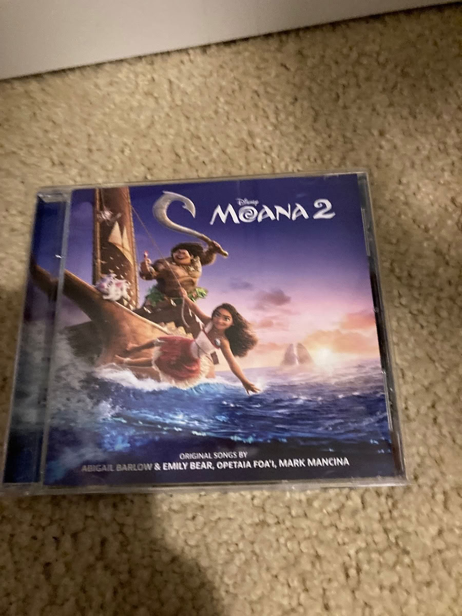 Free: Moana 2 cd (Thorney Leys OX28) - Witney Freegle