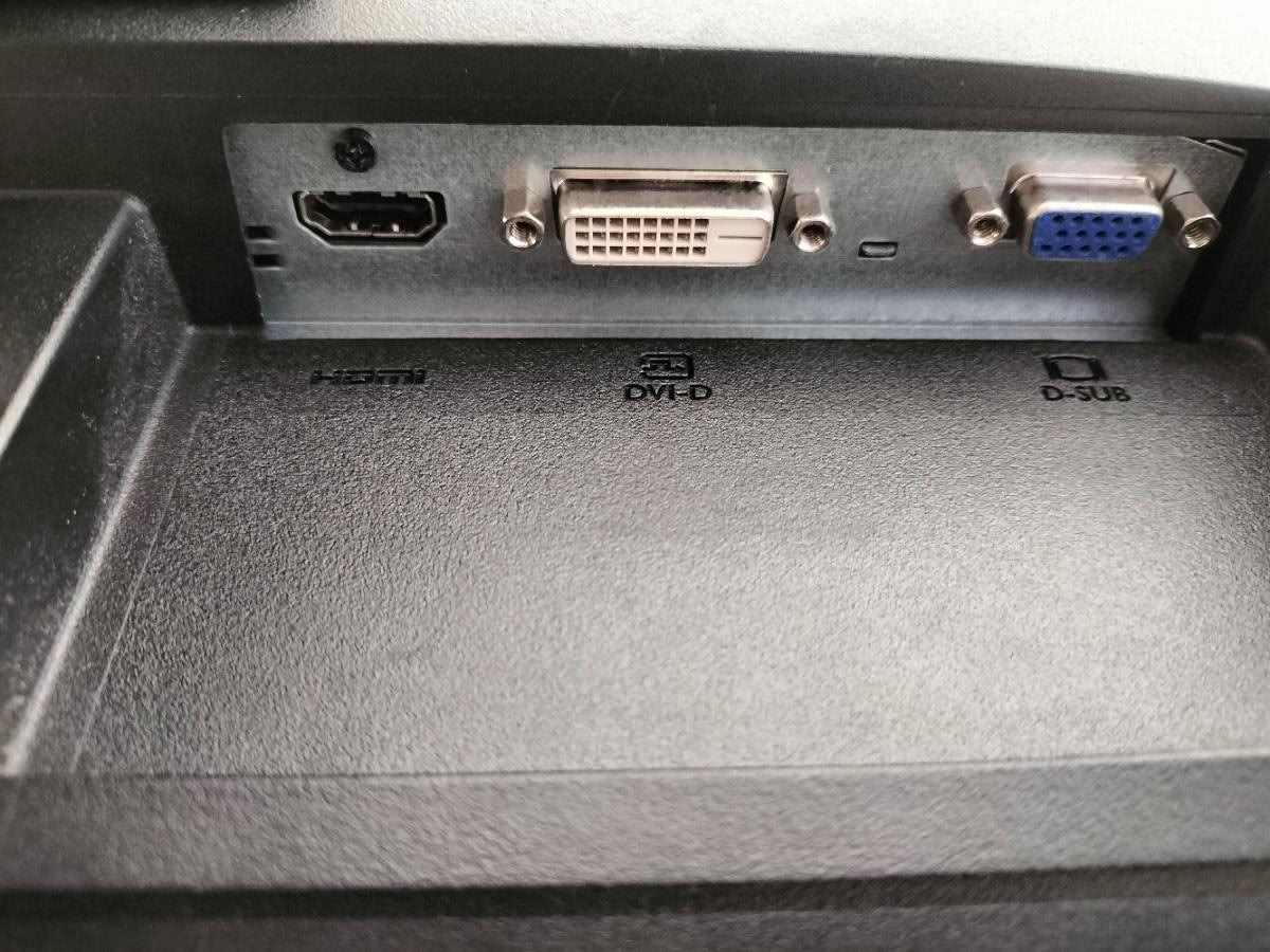 Free: Iiyama 22 inch monitor (Wollaton NG8) - Nottingham Freegle