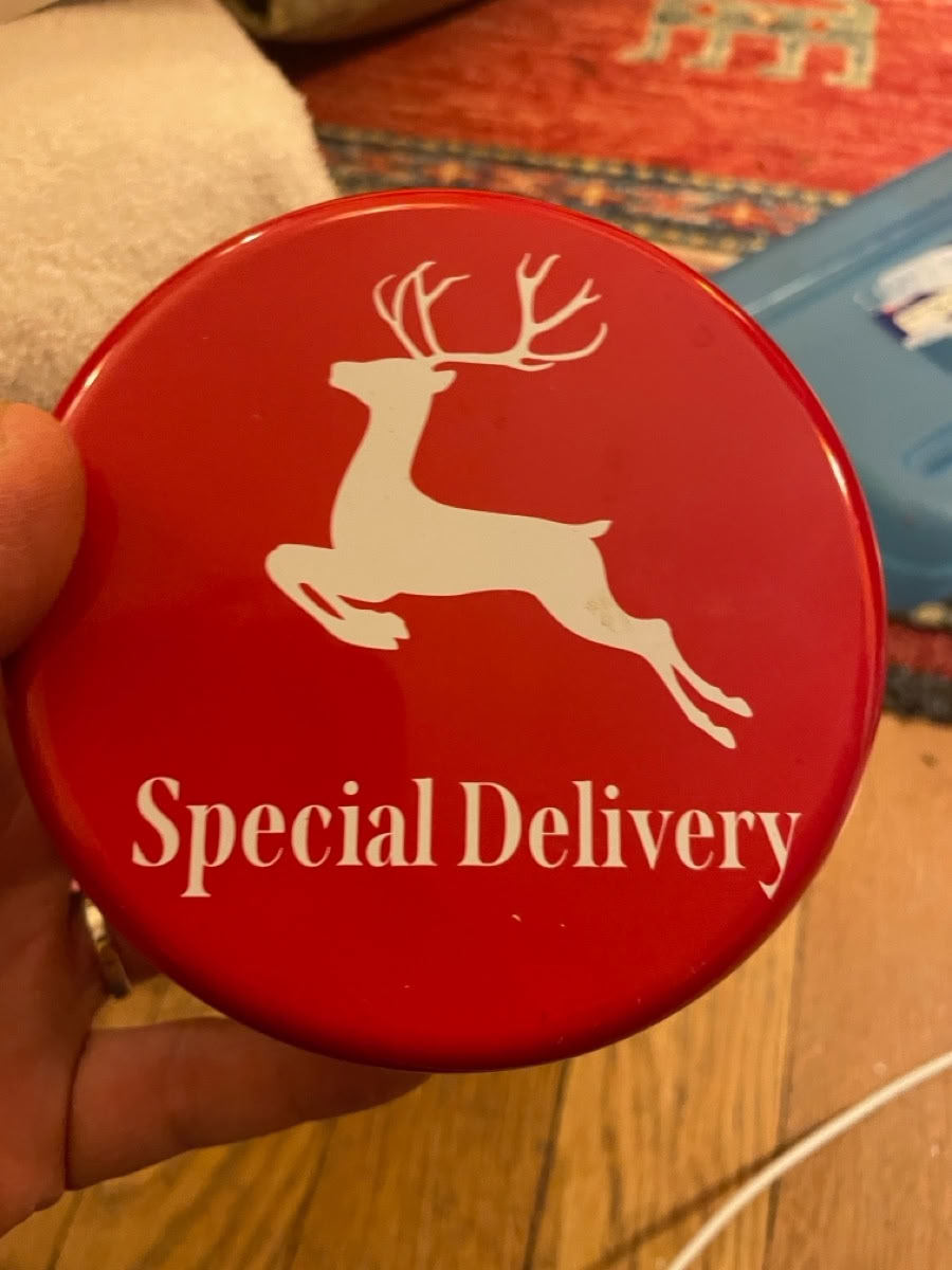 Free: small christmas tin (Chevy Chase DC)
