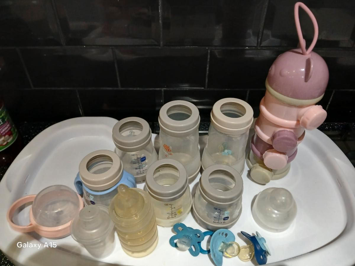 Free: Baby items (Atherstone CV9)