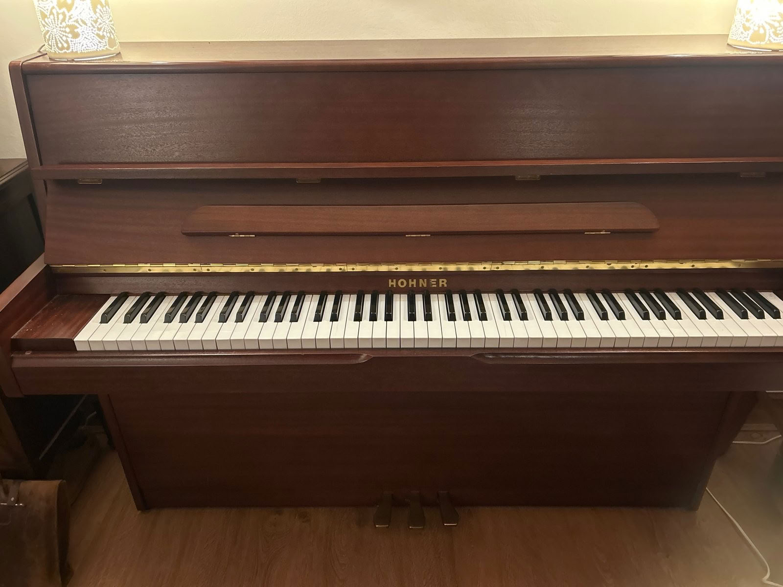 Free: Upright piano (Fintry G63) - Stirling Freegle