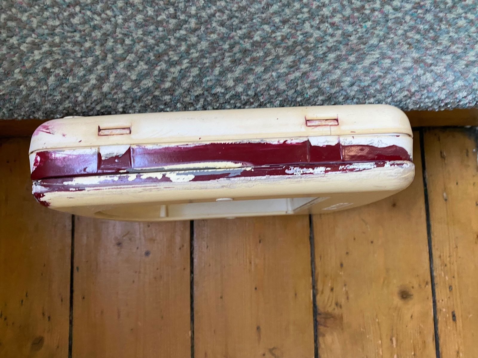 Free: Cat Flap (Magnetic) (Lower Penwortham PR1) - Preston Freegle