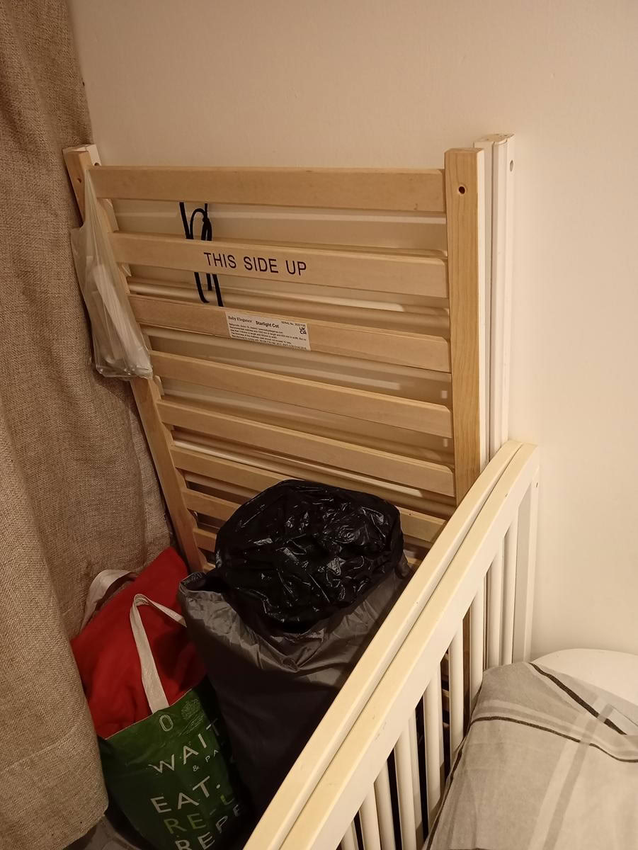 Free: Toddler cot bed (Richmond TW9) - Hounslow Recycle
