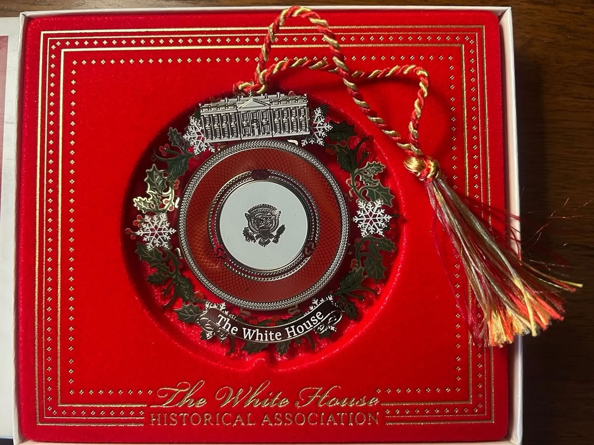 Free: Official White House 2025 Ornament (Buena Park / Uptown)